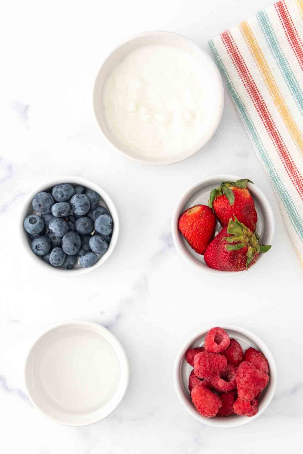 Frozen Berry Dog Treats with Yogurt