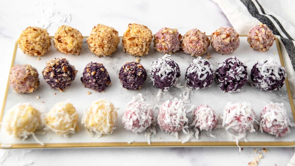 Homemade Fruit Truffles for Dogs - Easy No-Bake Treat Recipe
